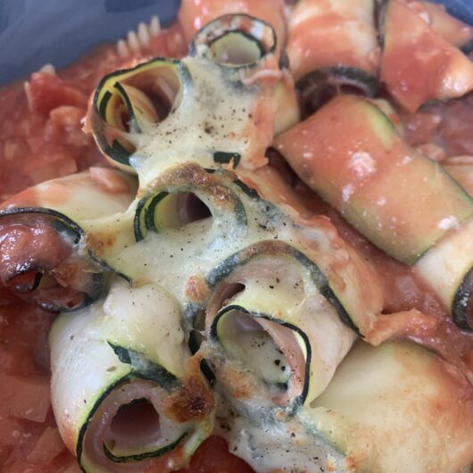 Courgette rolletjes met Kip en Pasta - Jummys